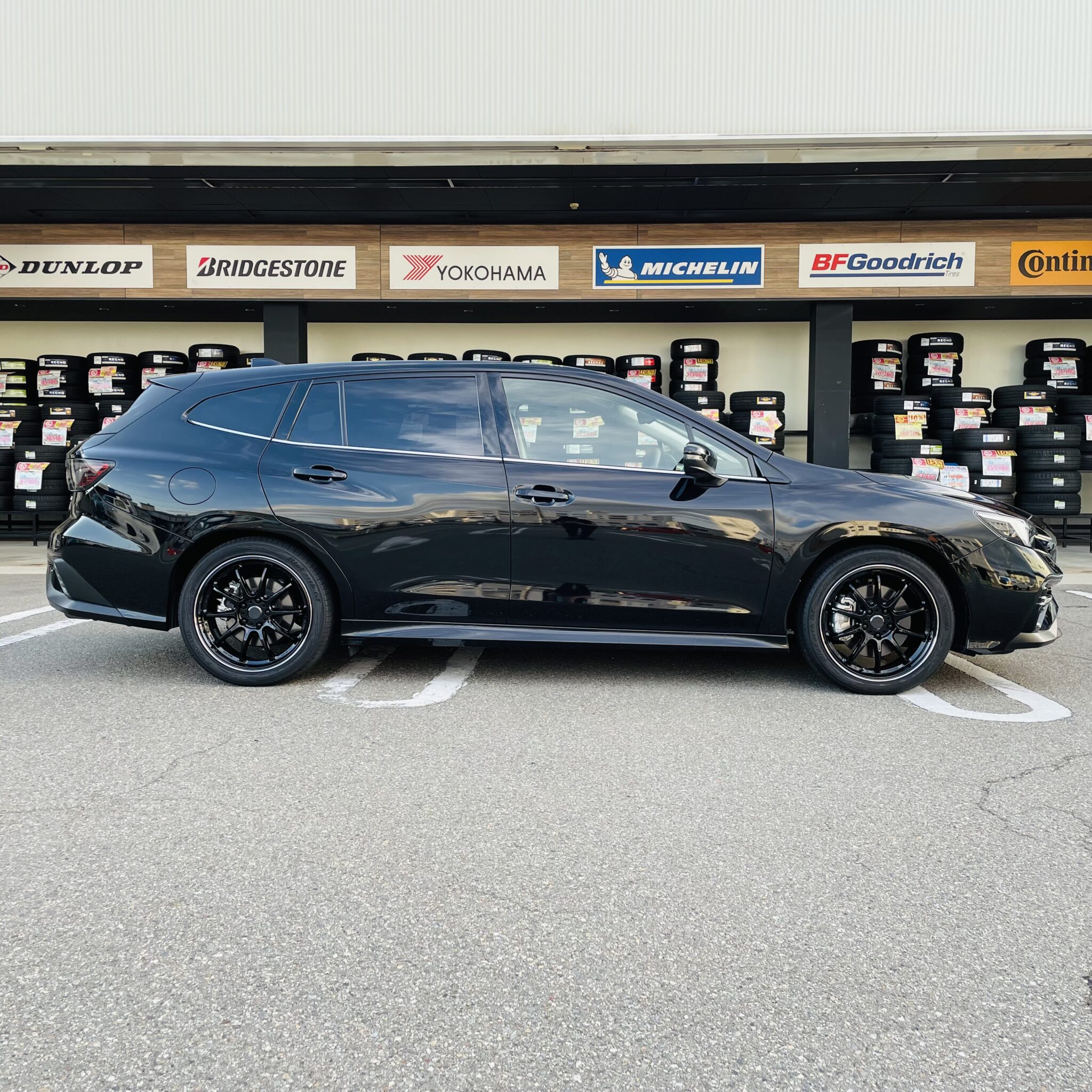 レヴォーグ ワークエモーション ZR10 18インチ取付｜カルバン 野々市本店ブログ｜カルバン