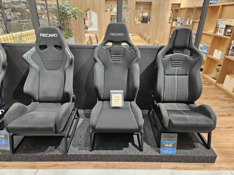 NEW RECARO SR-S/SR-C 到着 新旧商品比較+α｜カルバン 富山本店ブログ｜カルバン